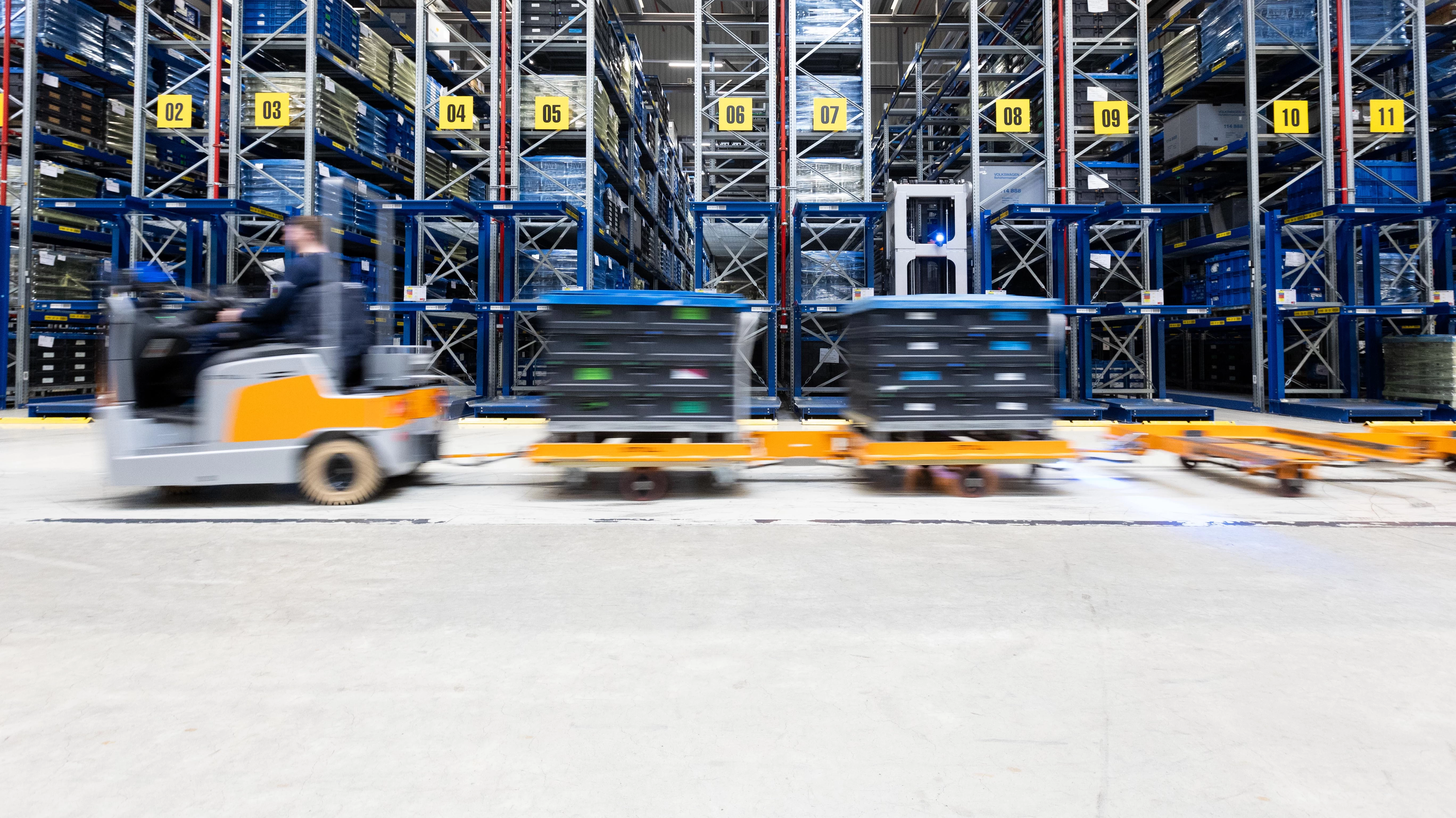 Professional assembly for automotive production lines | Rhenus