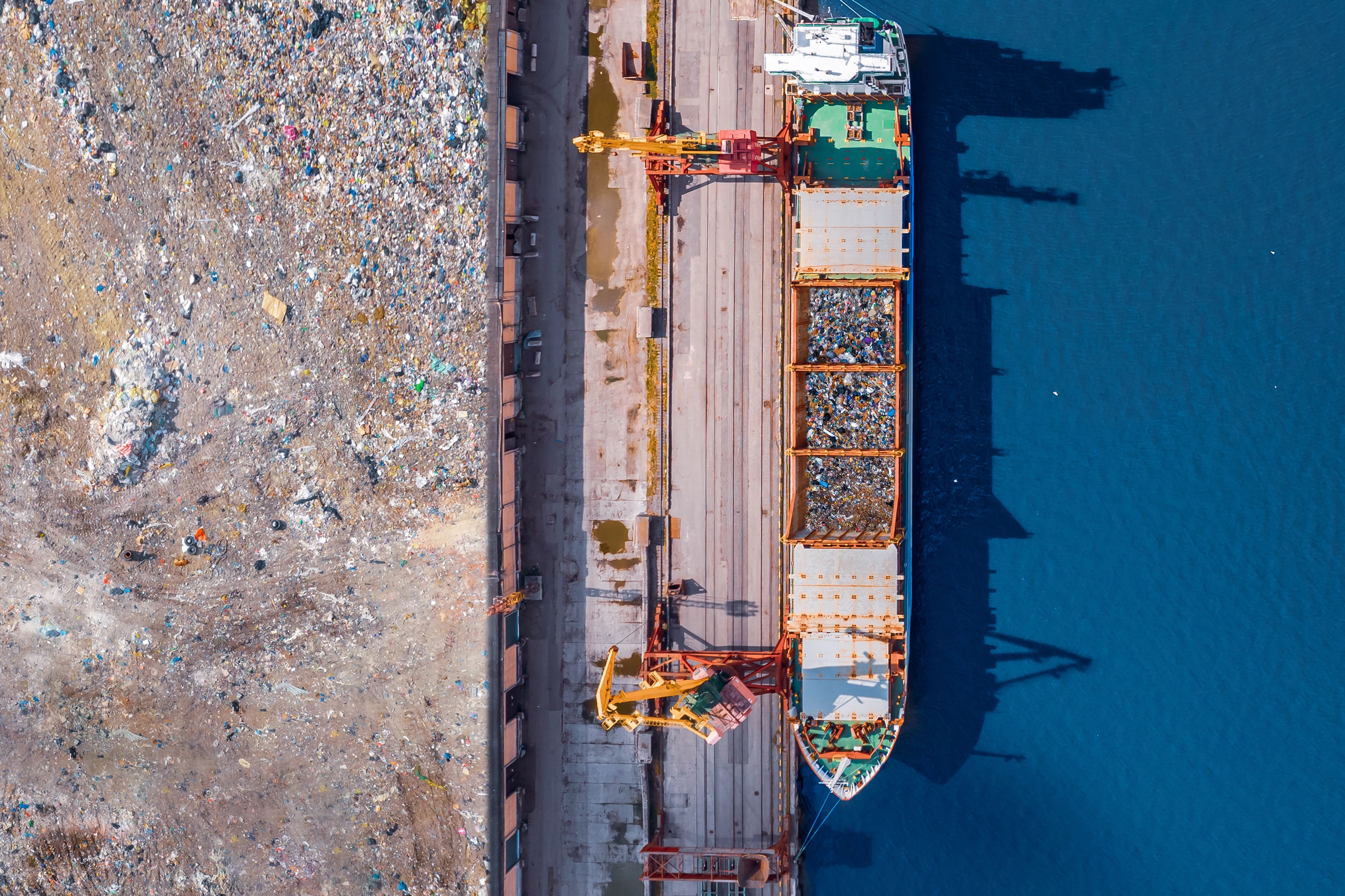 Waste logistics – recycling of recyclables and waste | Rhenus