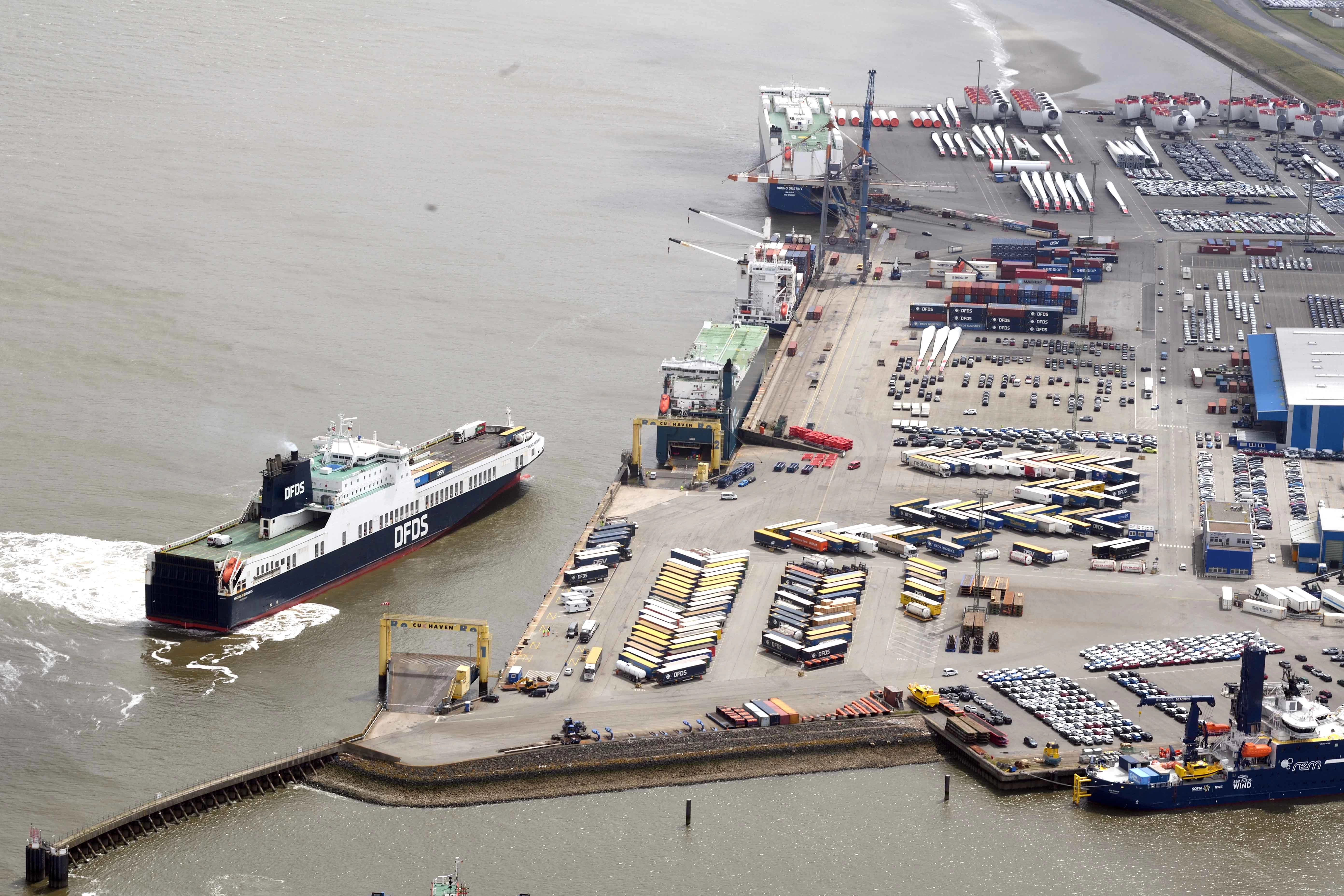 Port services in Europe's ports | Rhenus