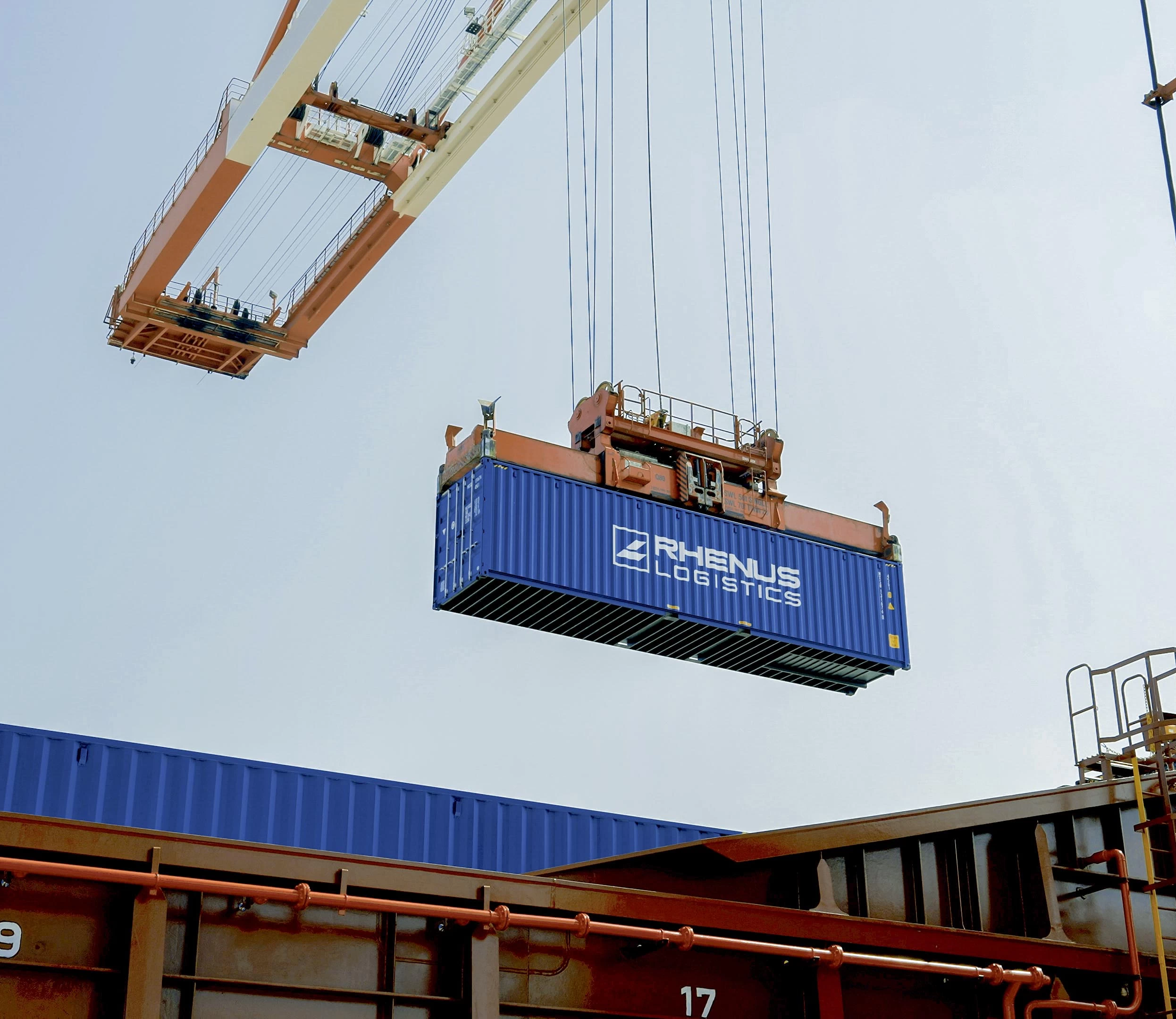 FCL Shipping | Full Container Load Sea Freight | Rhenus