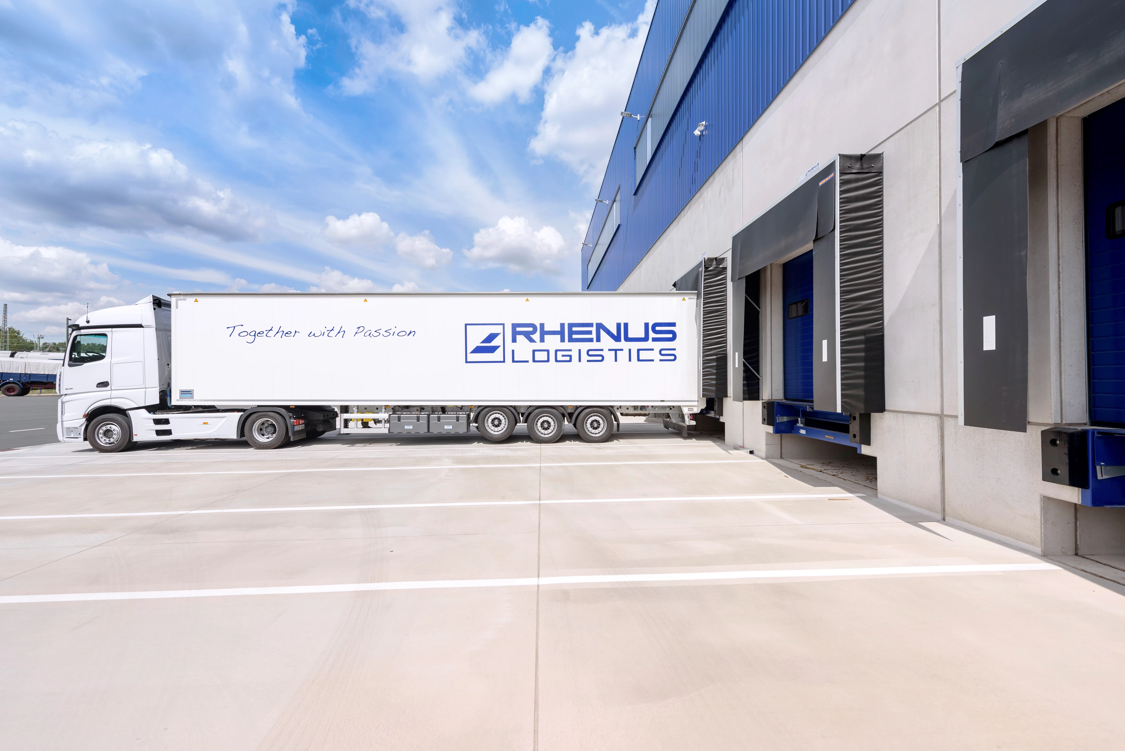 The Leading International Freight Forwarder In Japan | Rhenus Japan
