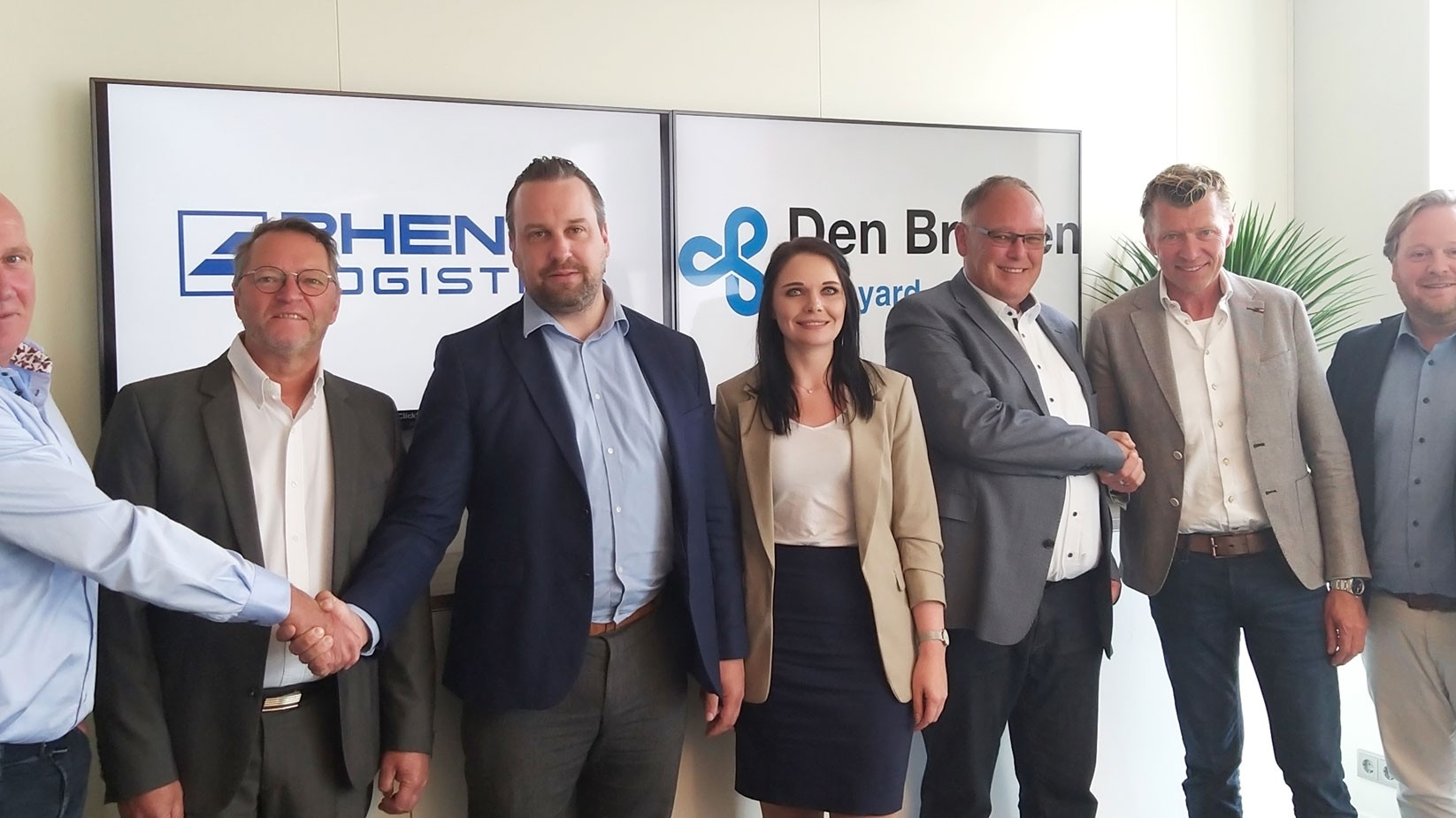 Rhenus Logistics - Your Logistics Provider | RHENUS Group