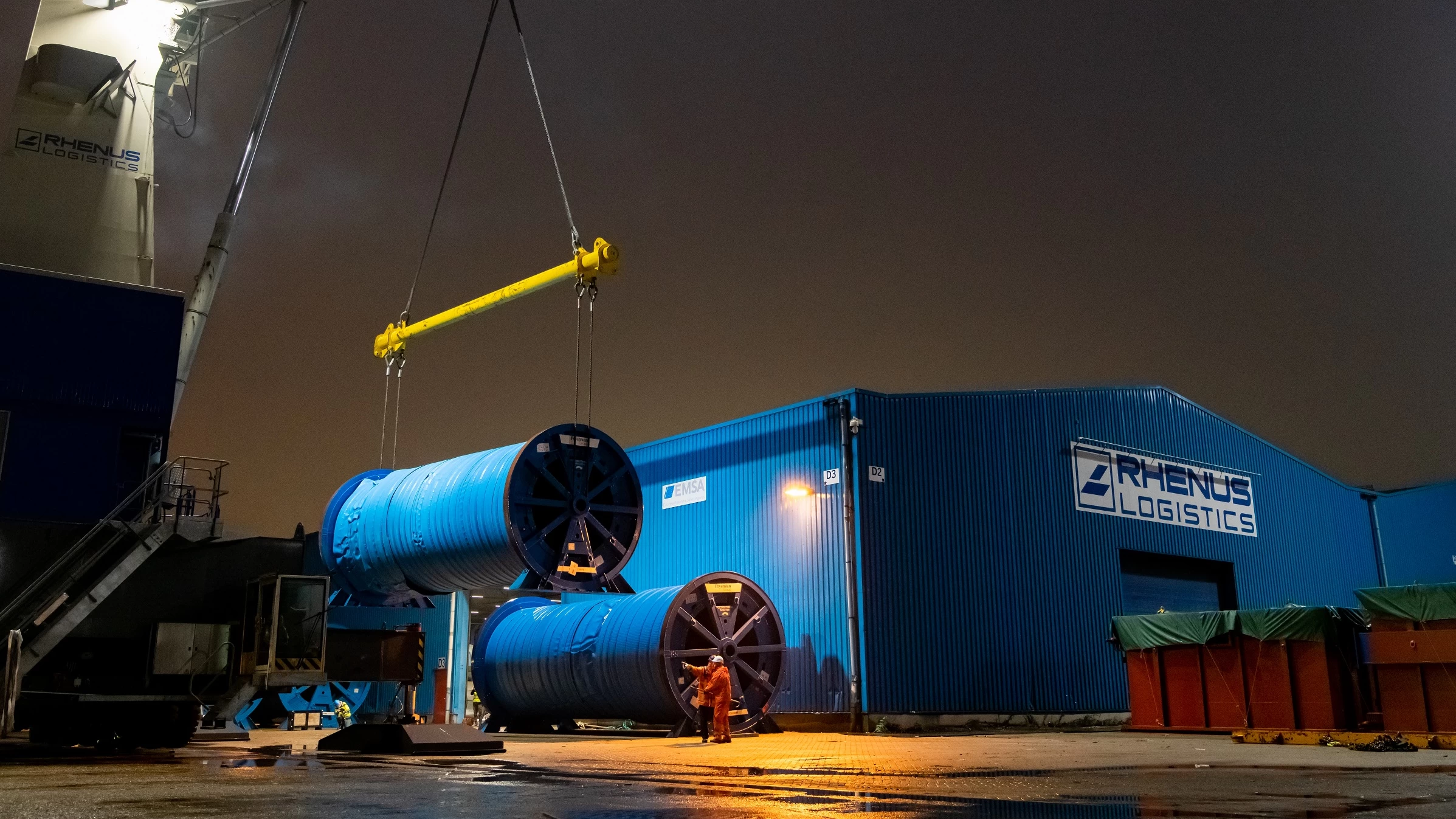 A milestone: Rhenus Project Logistics transports cable drums for the construction of the ...