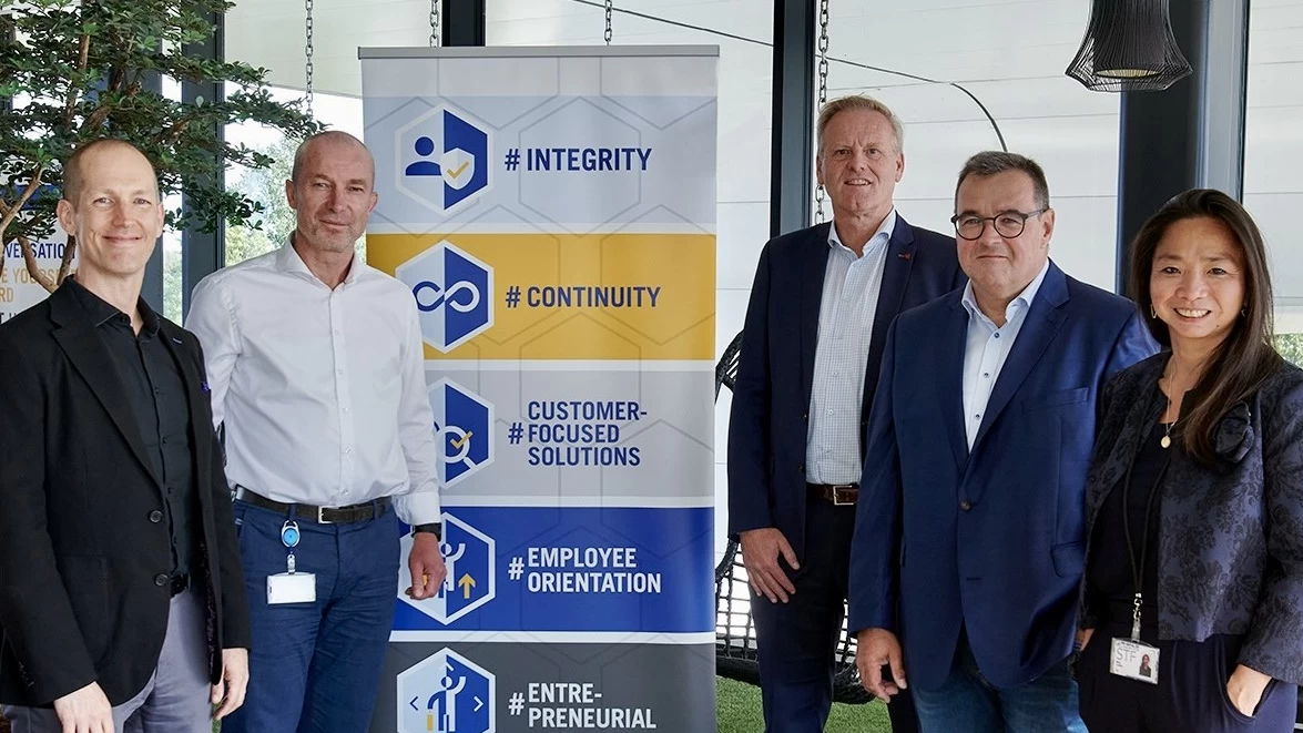 Global logistics service provider for holistic solutions | Rhenus