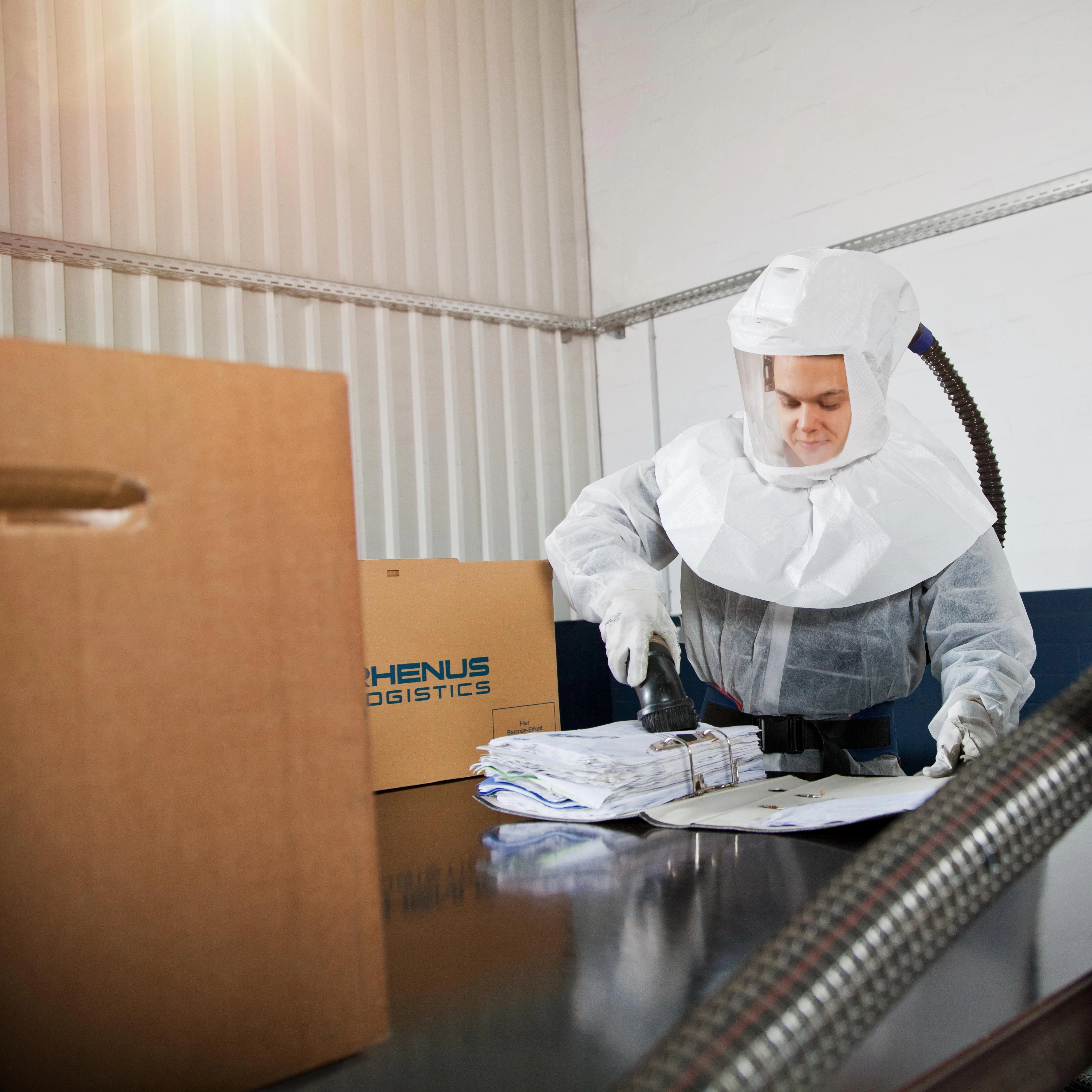 Rhenus Office Systems Poland - obsługa fizycznych i elektronicznych ...