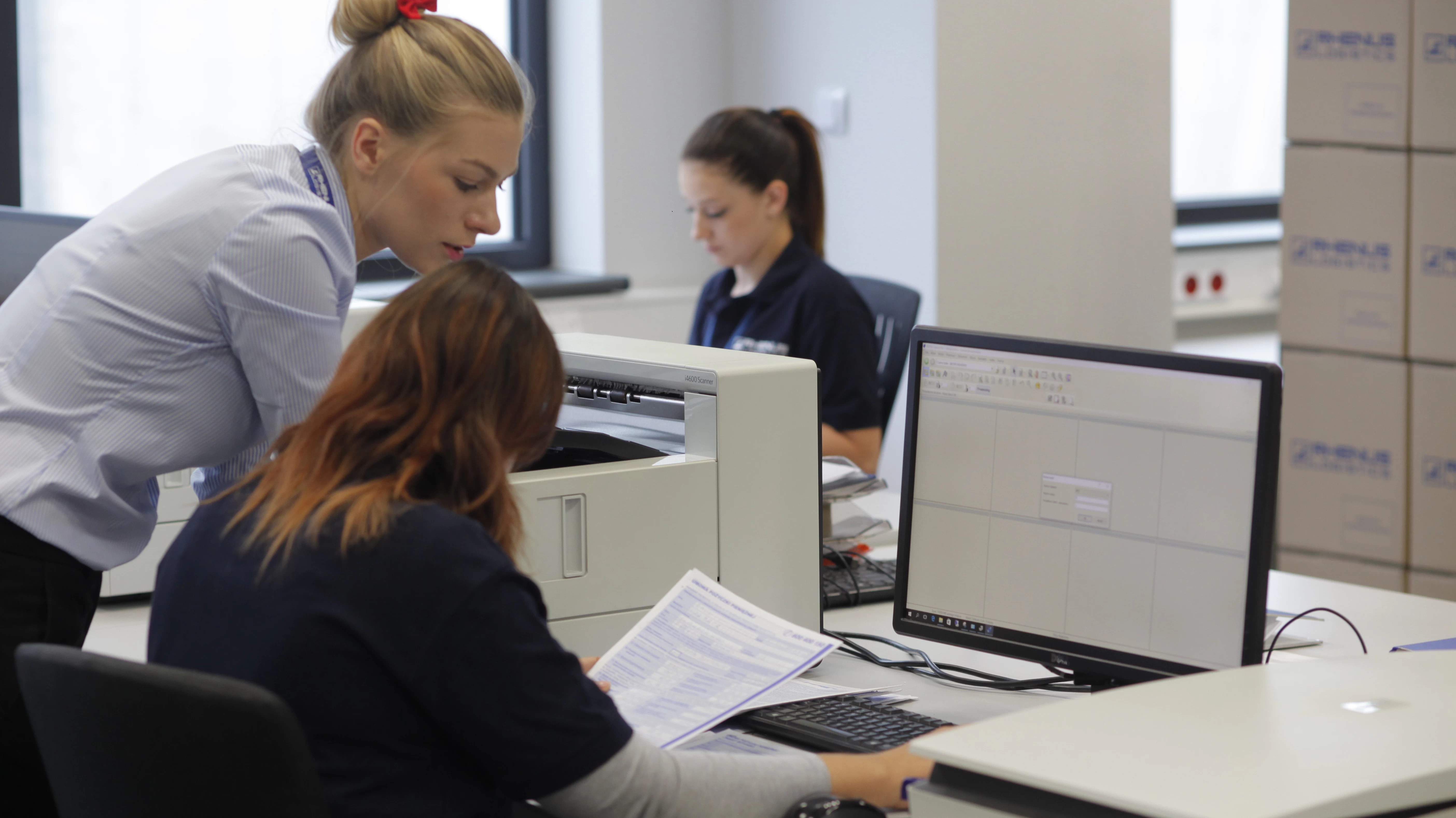 Usługi - Rhenus Office Systems Poland