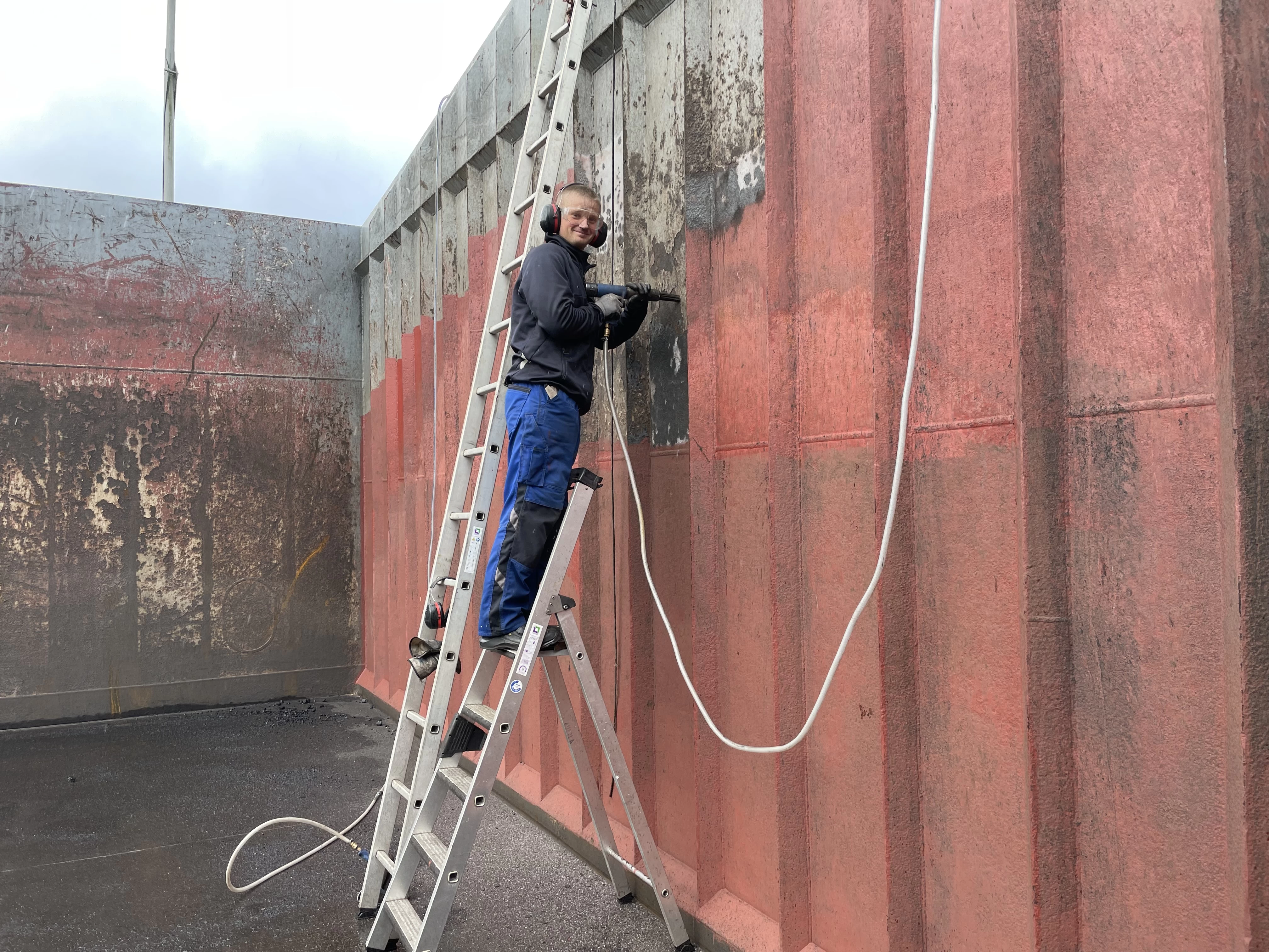 Rhenus Philippines: Seals, locks and car tuning: an insight into ...