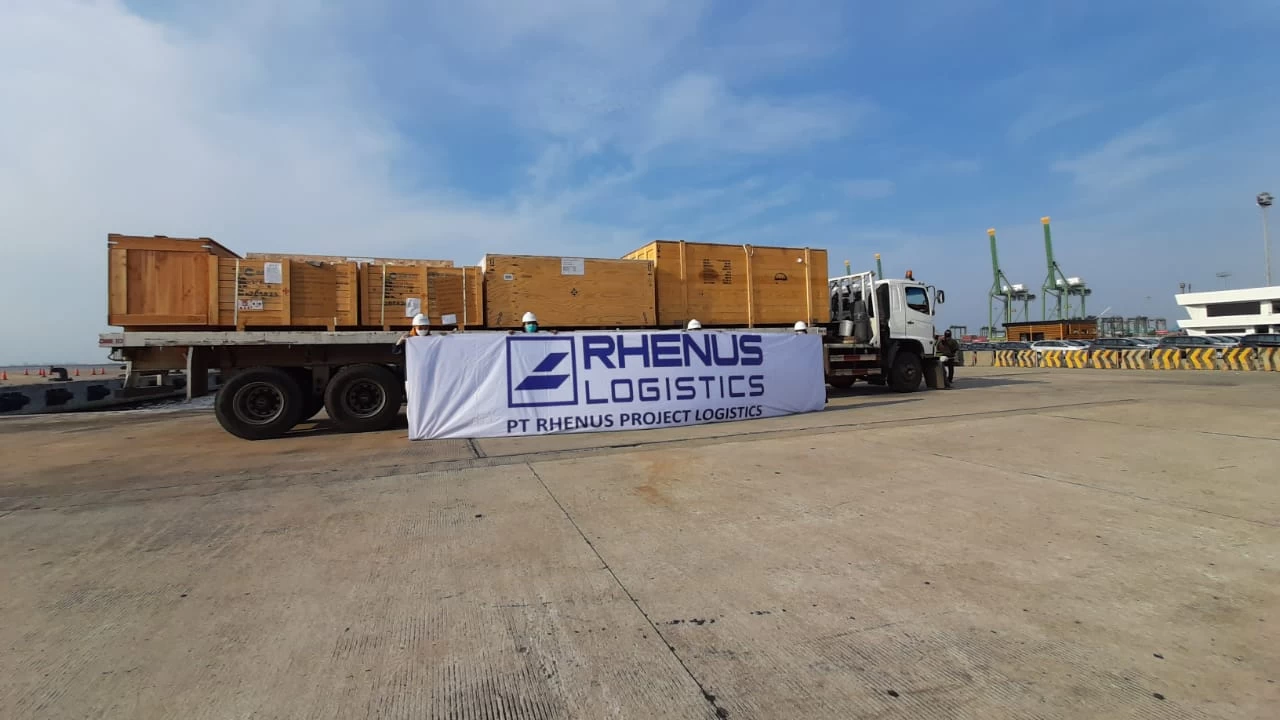 Offshore Logistics Services for Project Logistics | Rhenus Indonesia
