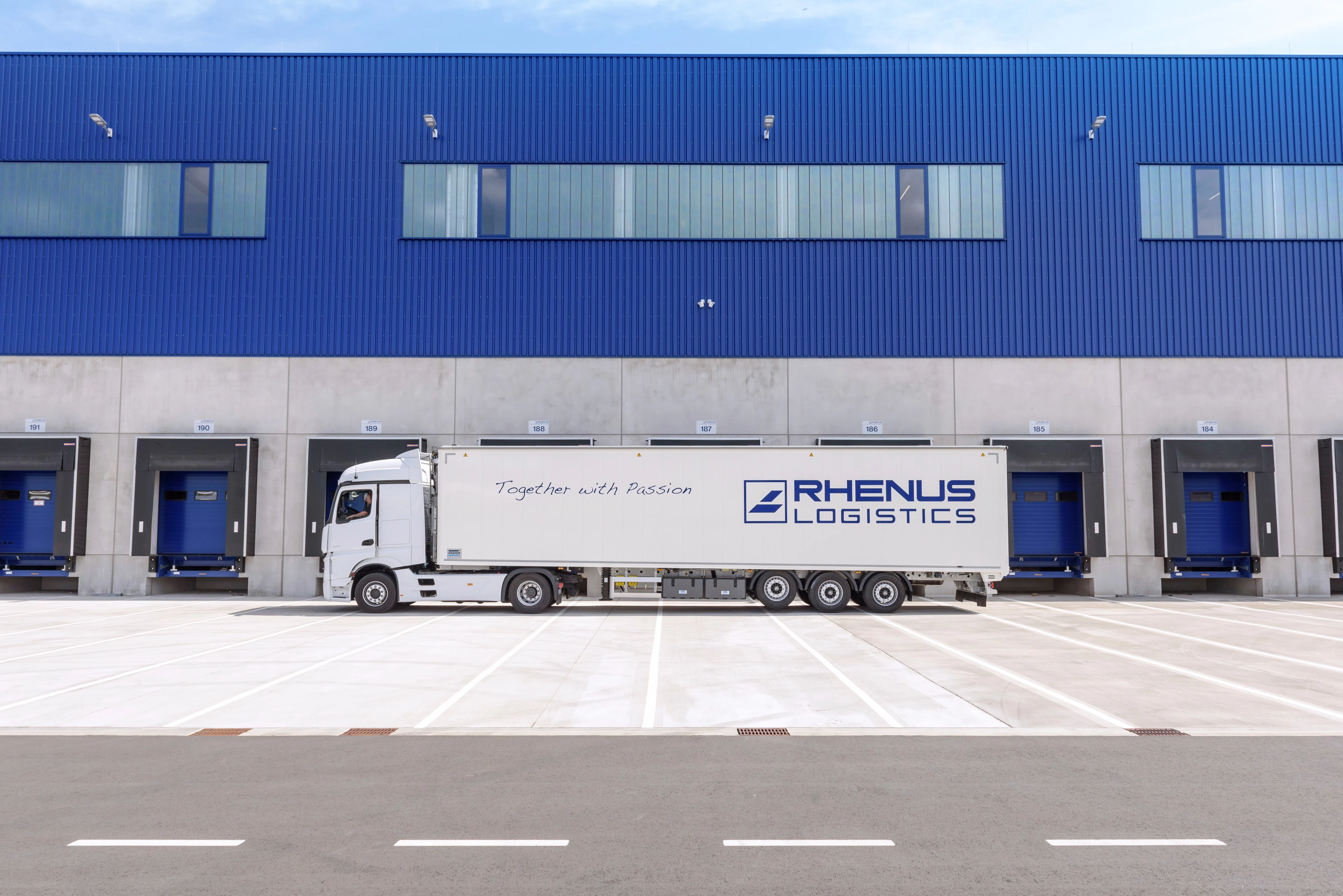 Road Freight – Truck Transport | Rhenus Logistics in Estonia