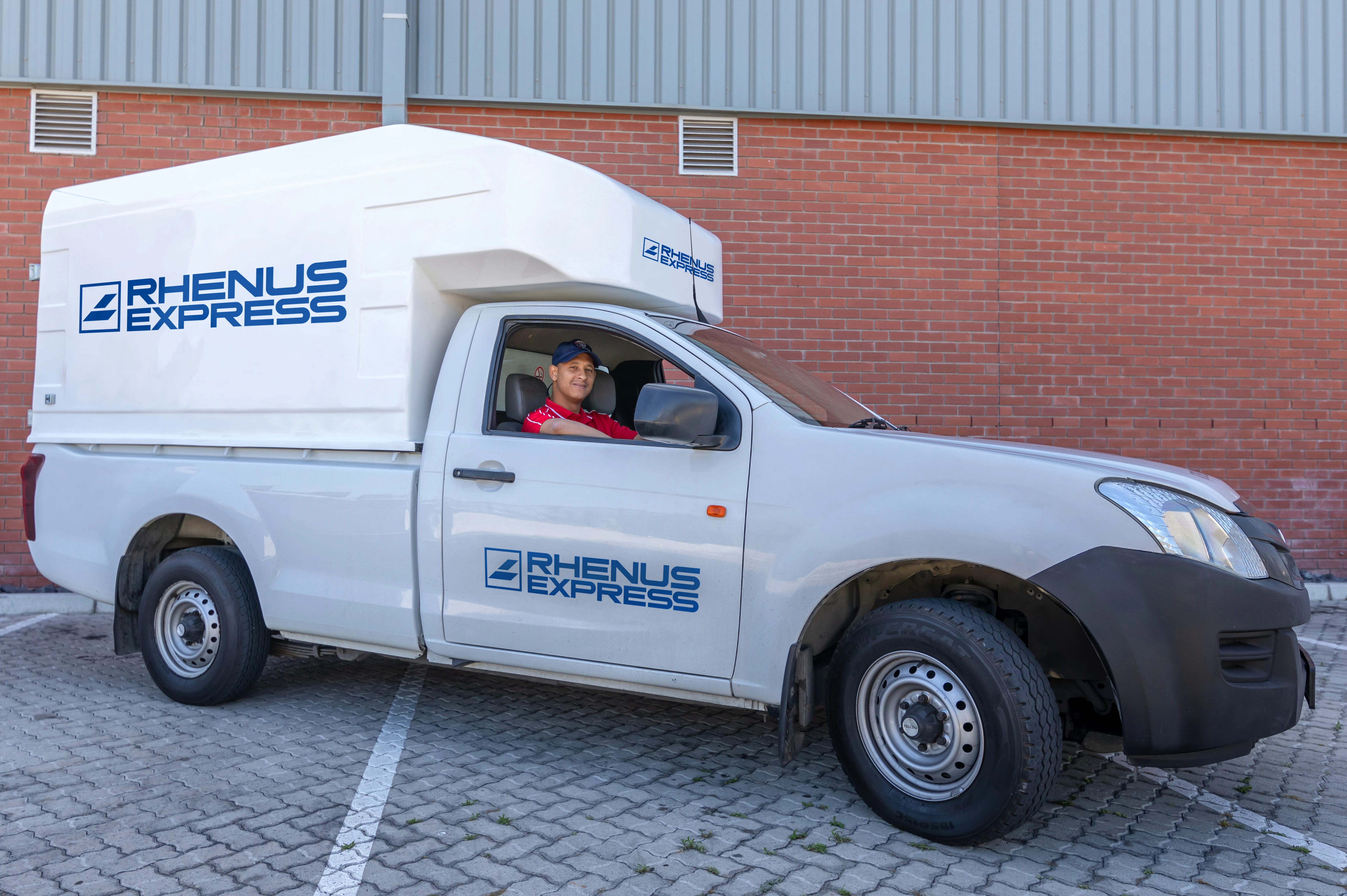 Rhenus Express - Your trusted distribution service