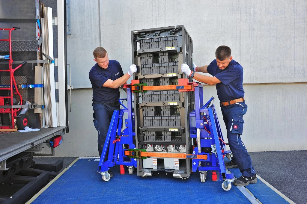 IT Equipment Relocation and IT Decommissioning | Rhenus High Tech